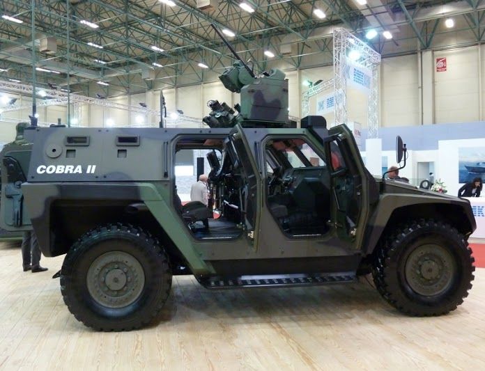 Armement : Le Maroc commande 200 véhicules blindés "Cobra2" de ...